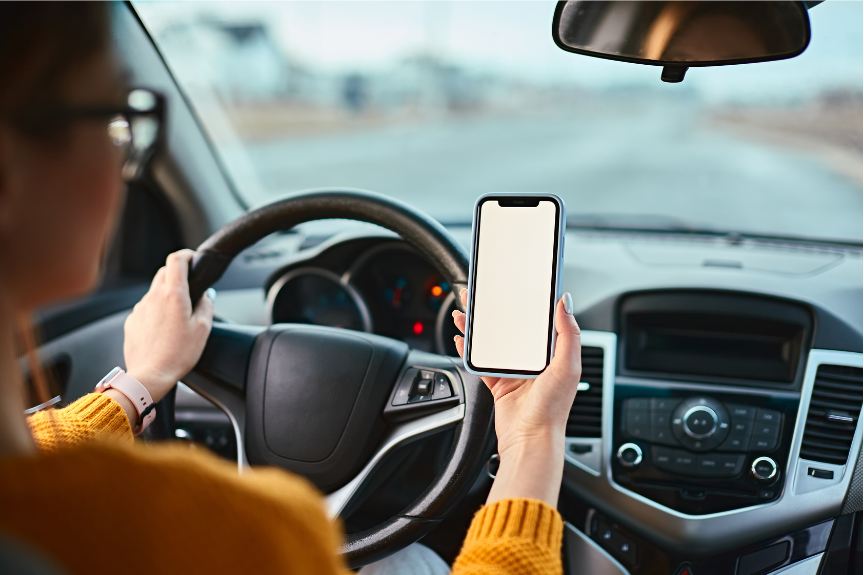 Understanding Distracted Driving in Ontario - PrimeService Insurance